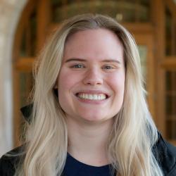 Laura Keenan | Augustana College